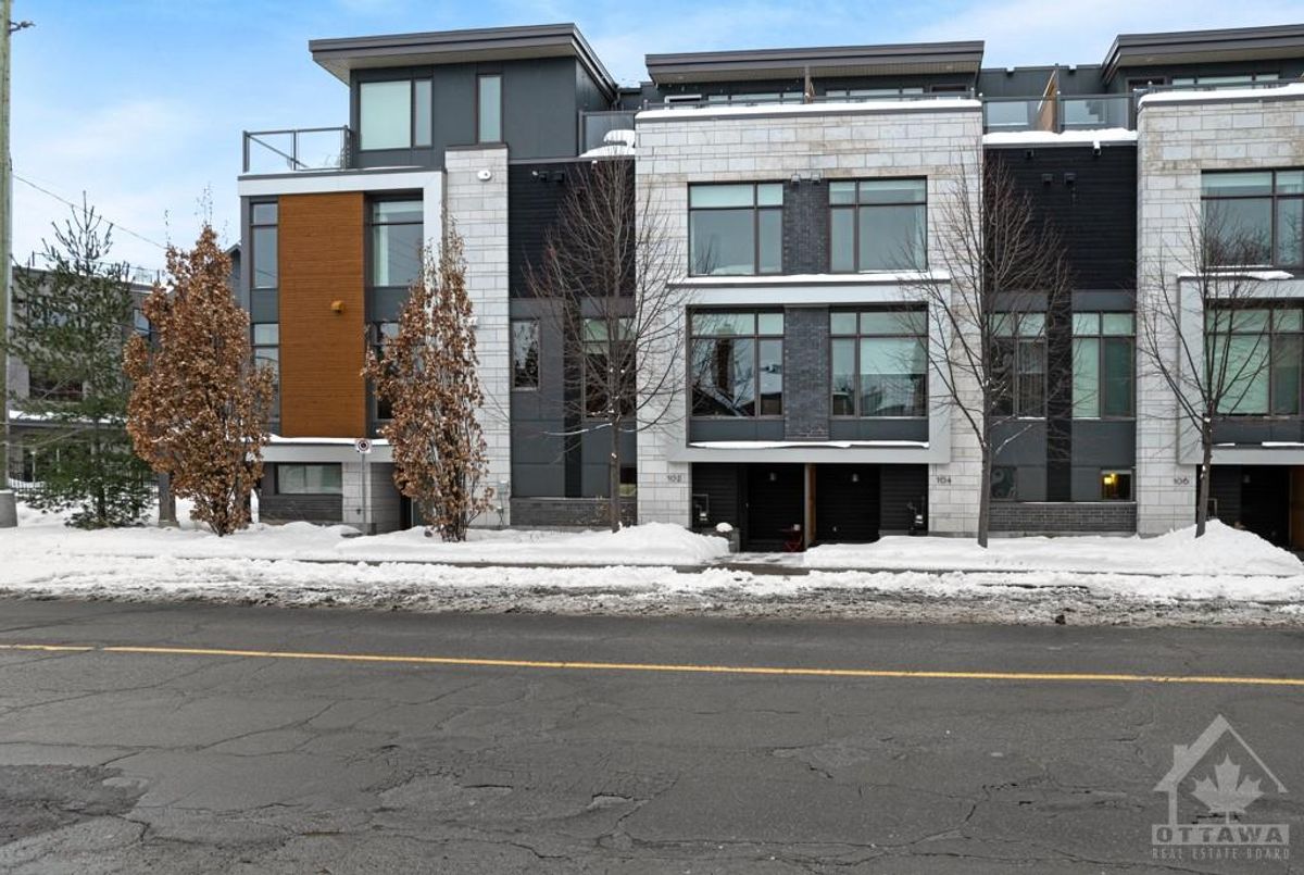 102 GREENFIELD Avenue Ottawa | RE/MAX HALLMARK BROKERAGES