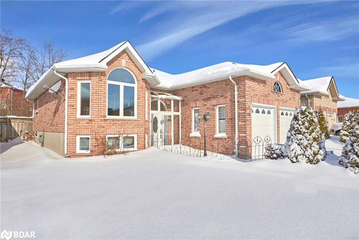 104 Marsellus Drive Barrie | RE/MAX HALLMARK BROKERAGES