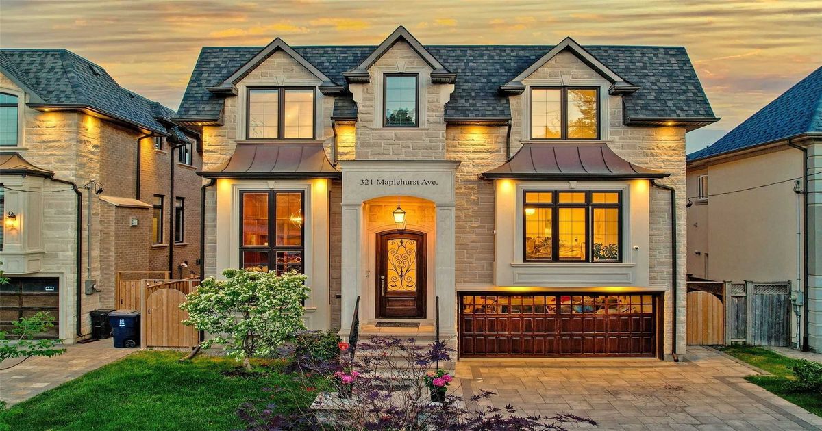 This property is no longer available. | Marco Momeni