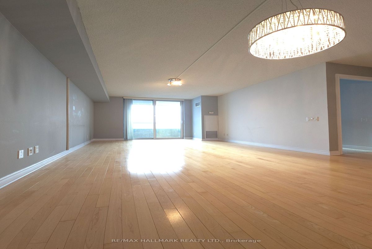 61 Town Centre Crt Toronto - Leased | RE/MAX HALLMARK BROKERAGES