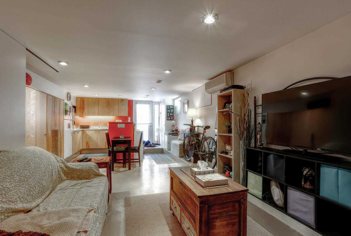 39 Sparkhall Ave Toronto - Sold | David Stoddard