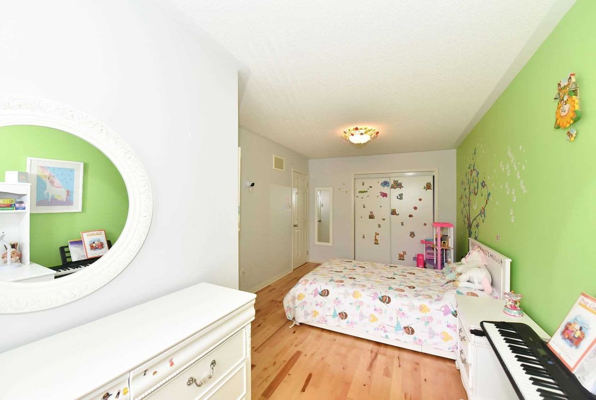 47 Edwin Pearson St Aurora - Sold | Hauer Brothers