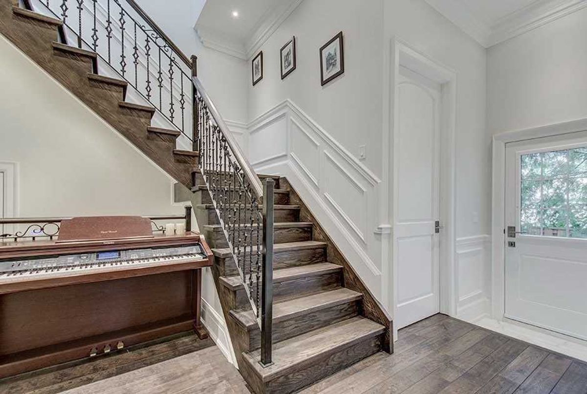 3 Colby Lane Richmond Hill - Sold | Eli Bakhtiari