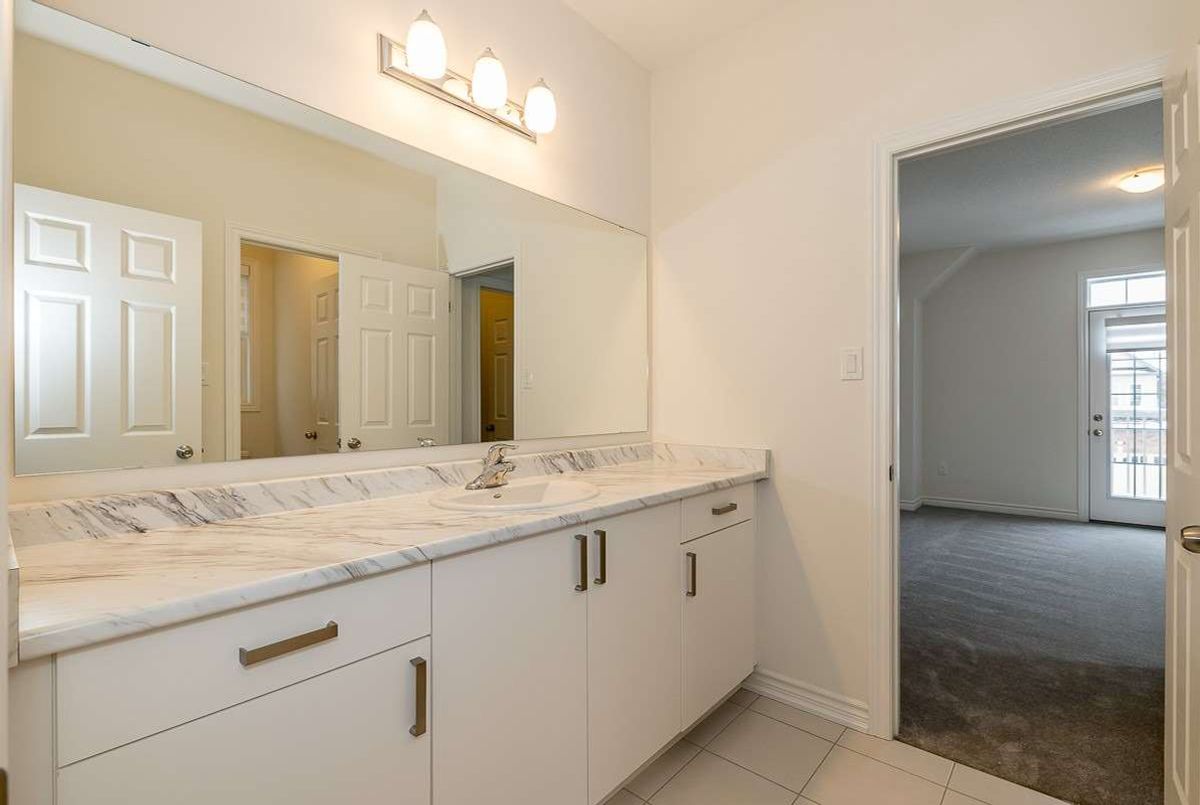 39 Samuel Cres Springwater - Sold | Christa Duits | Duits Right